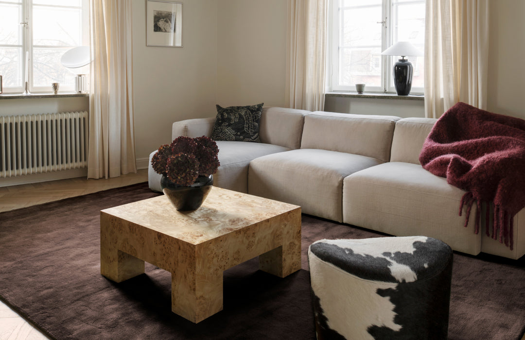 Rollakan Wool Rug Iris Raspberry | | Layered